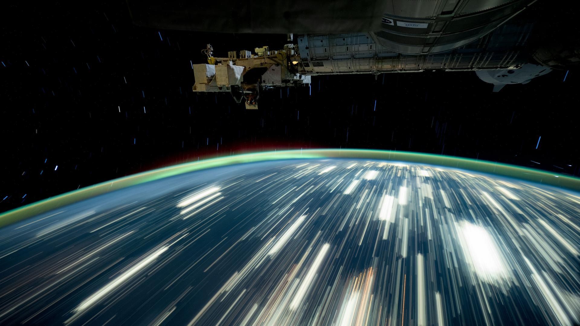 NASA astronaut captures city lights streaking below ISS in stunning new ...