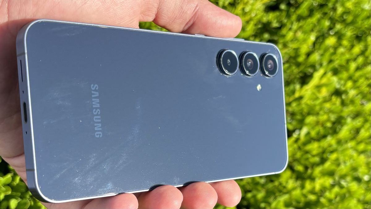 Samsung Galaxy A55 review: mid tier has never looked so high end ...
