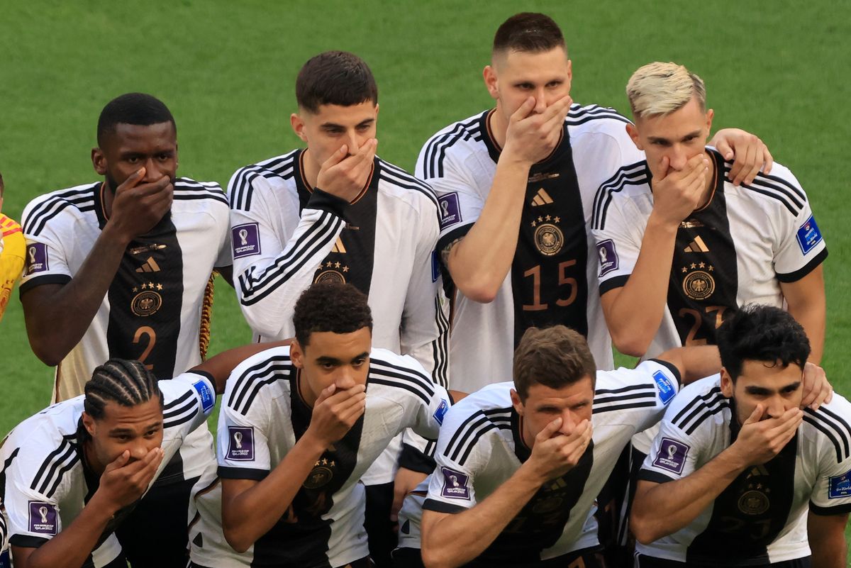 German national team shows support for LGBTQ community during World Cup ...