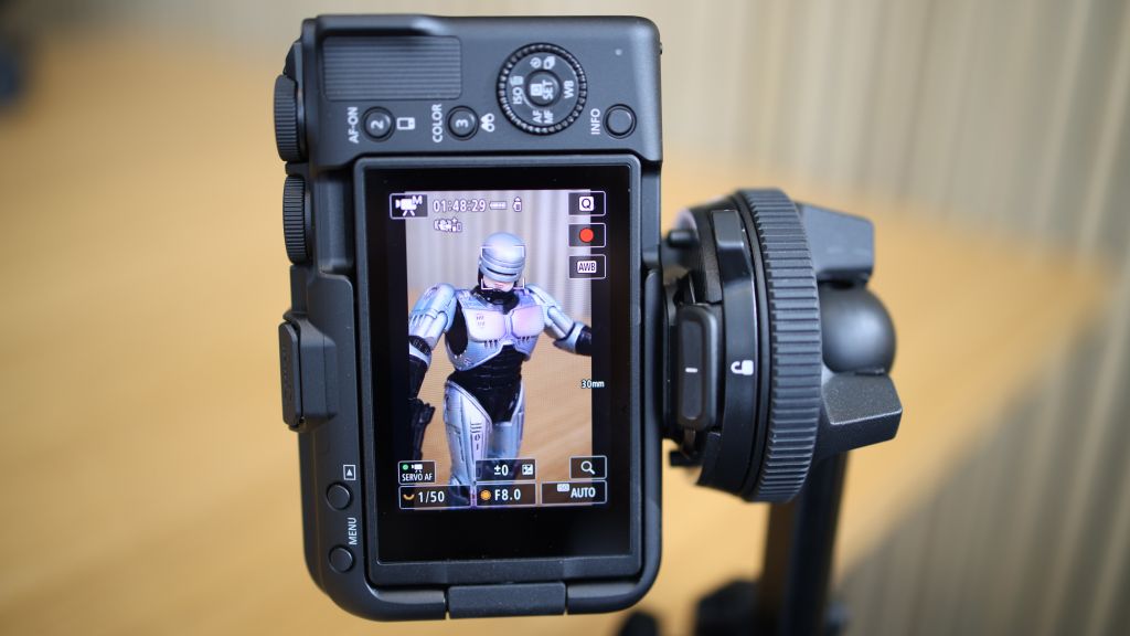 Canon EOS R50 vs R50 V: I'll bet good money that you won't guess which ...