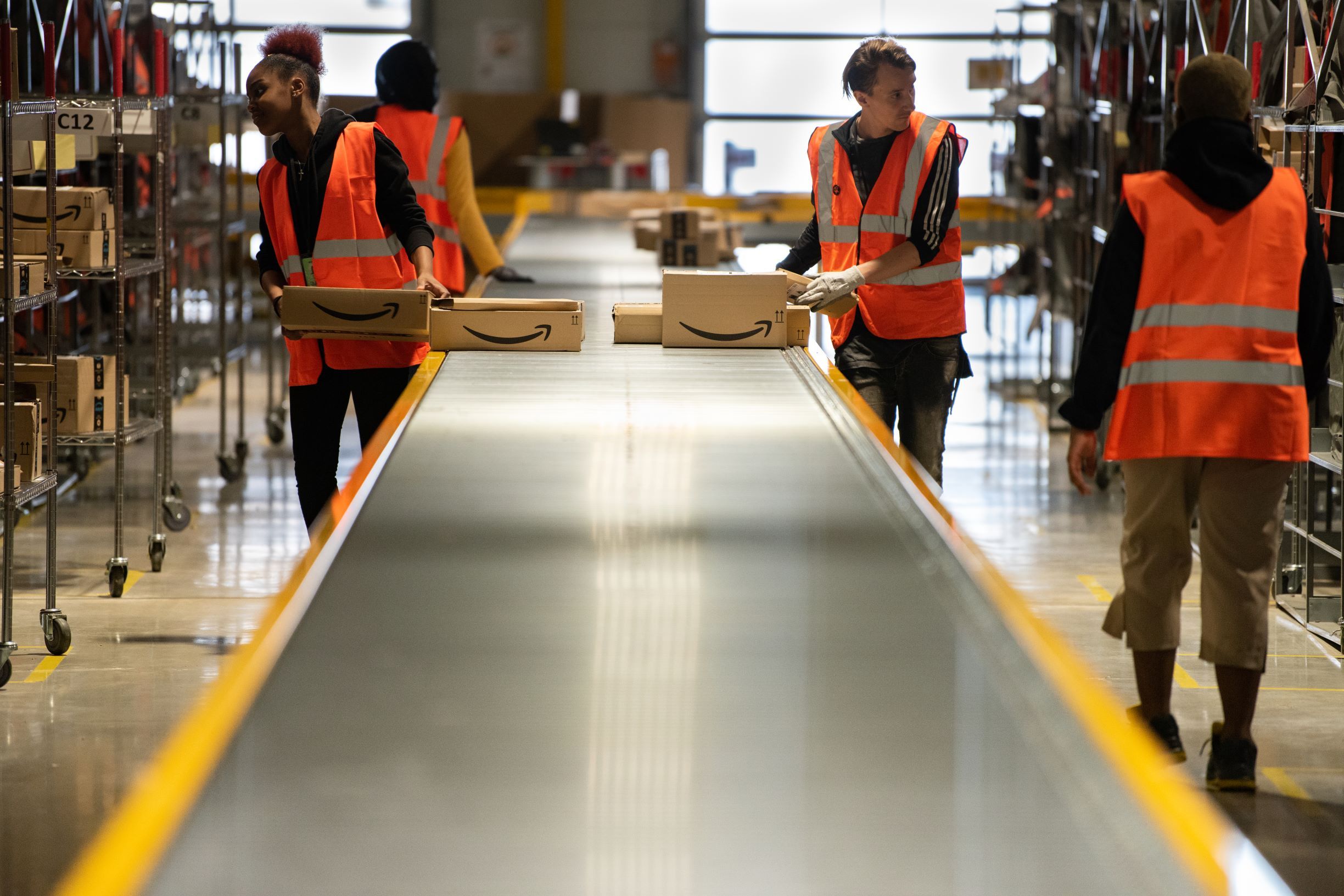 Amazon preps warehouses for holiday shopping season | Laptop Mag