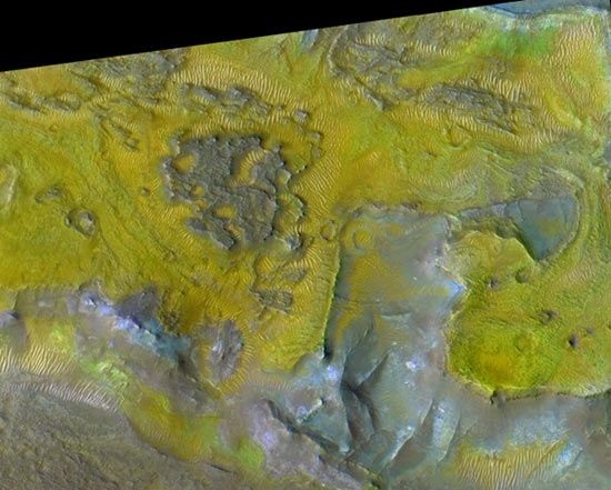 Latest Photos from NASA's Mars Reconnaissance Orbiter: Page 5 | Space