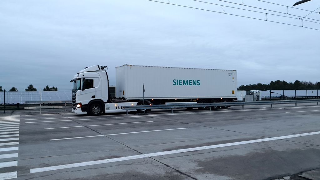 Siemens eHighway promises sustainable road freight transport | TechRadar