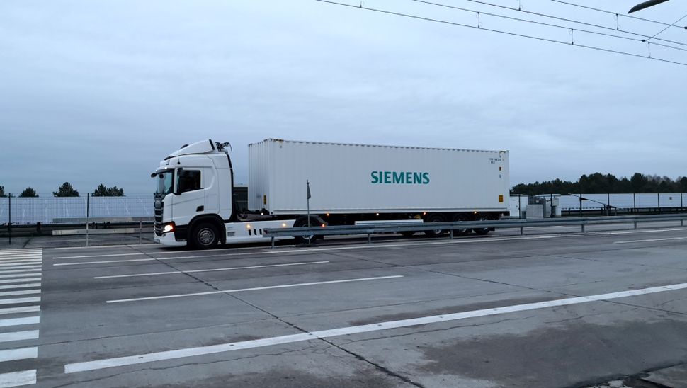 Siemens Ehighway Promises Sustainable Road Freight Transport Techradar