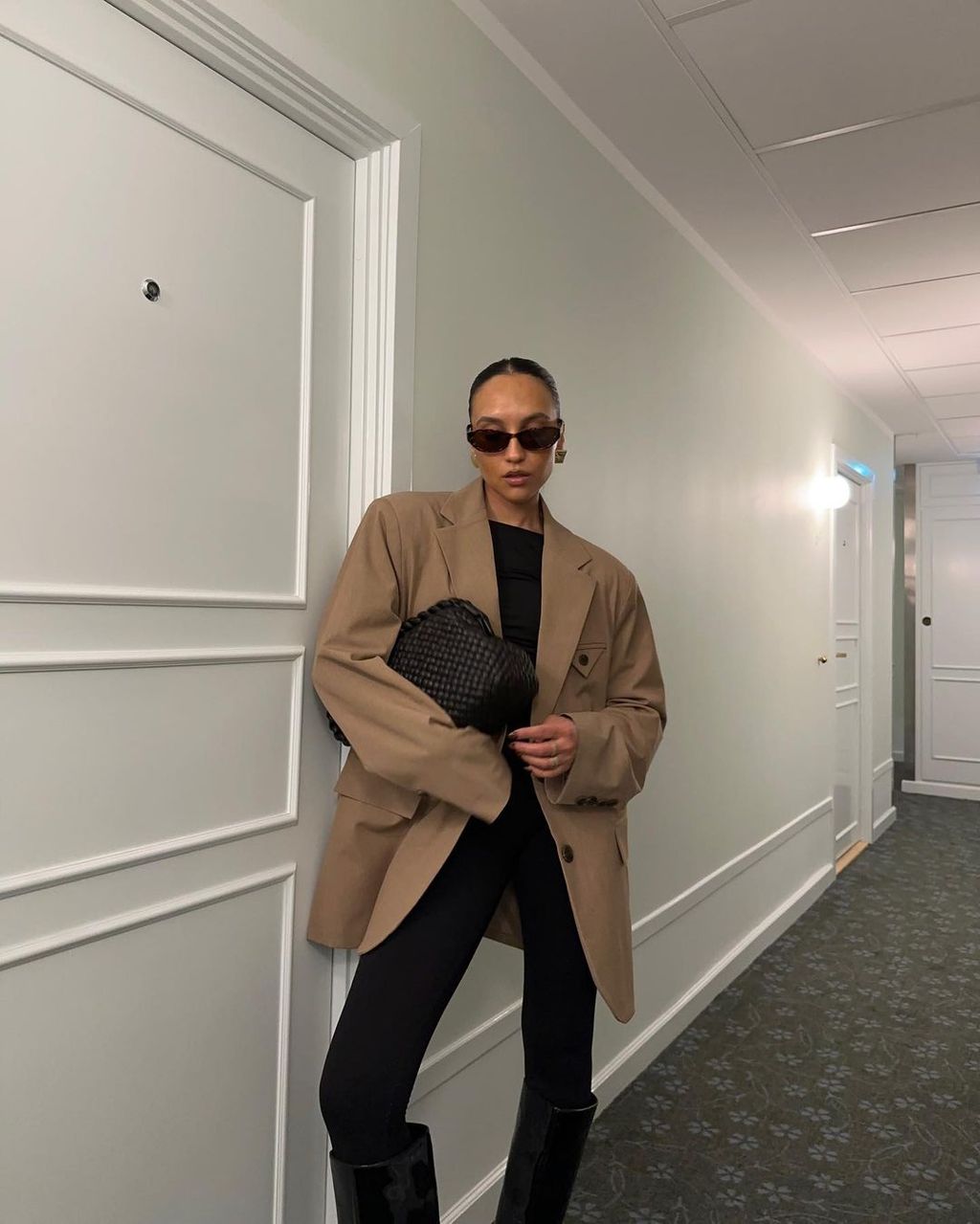 9 Pieces Every Minimalist Capsule Wardrobe Should Contain | Who What ...