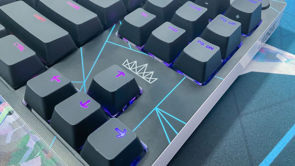 Logitech G Pro K/DA keyboard review: K-pop and LoL unite | Laptop Mag