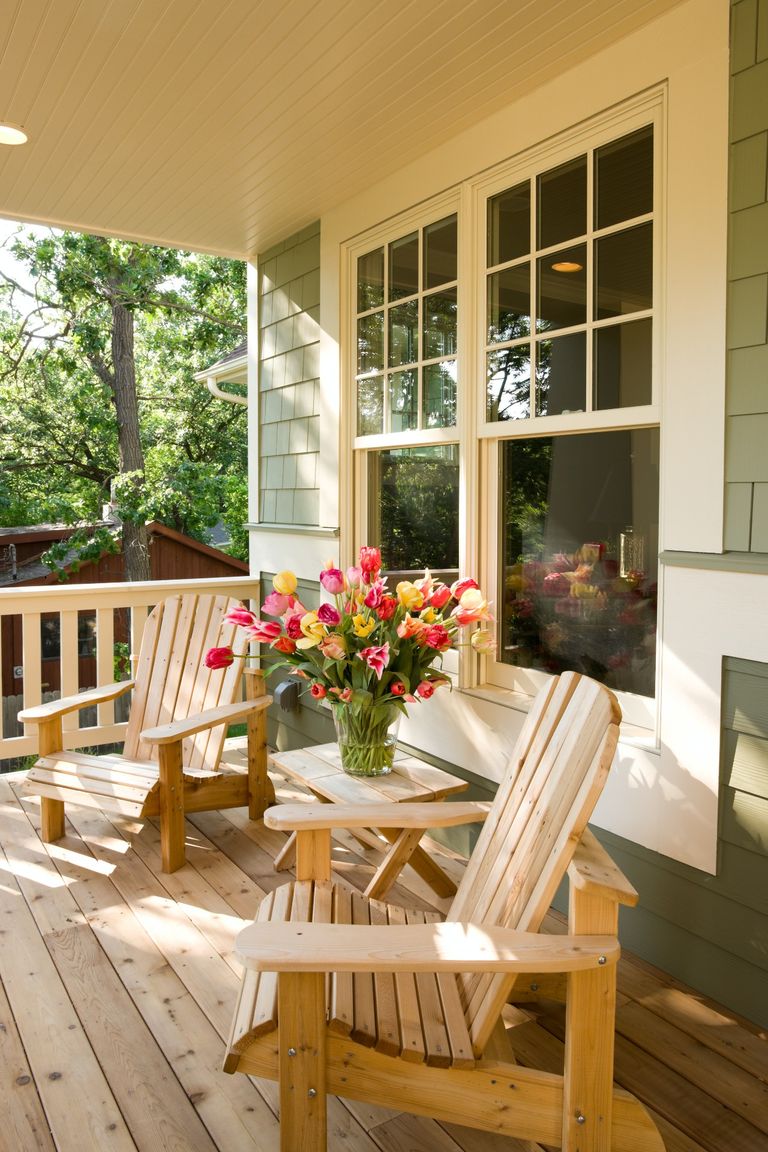 How to clean pollen off a porch: according to professionals | Homes and ...