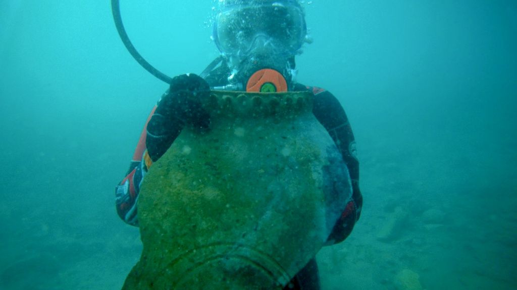 Sunken city discovered in Kyrgyzstan lake was a medieval hotspot on the ...