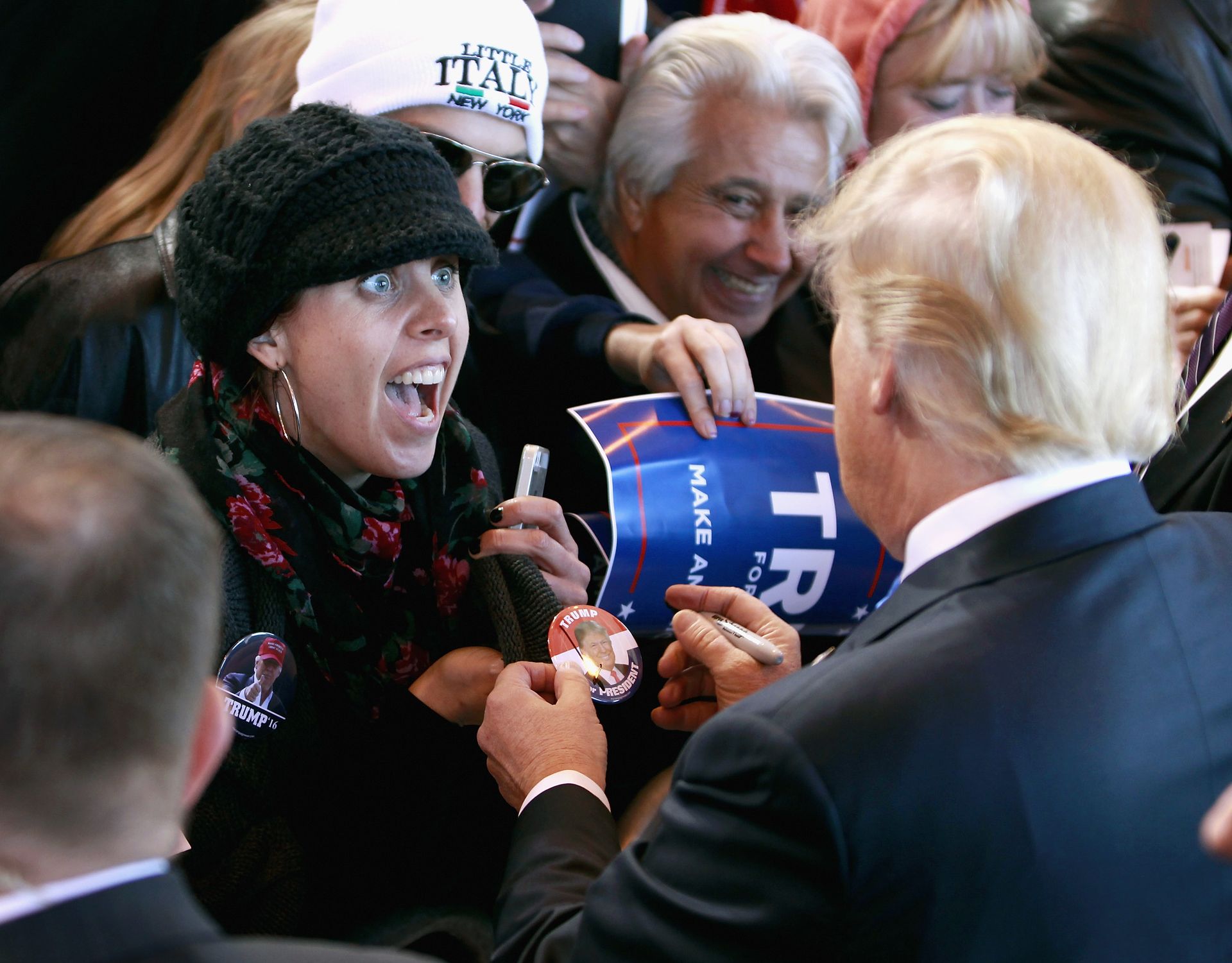 I can't stop looking at people looking at Donald Trump | The Week