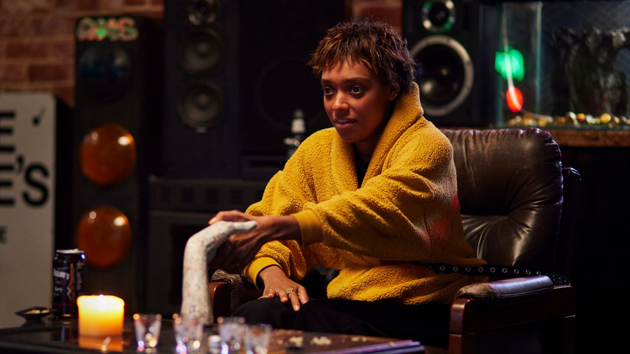 The Talk To Me Hand: How The Supernatural Appendage Works In The New ...