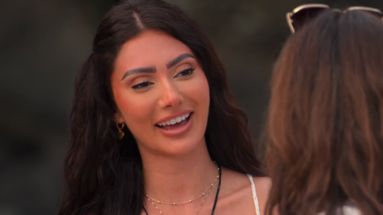 Perfect Match Star Francesca Farago Shares Importance Of Bisexual ...