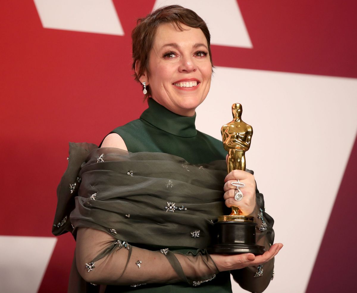Olivia Colman leaves Oscars audience in hysterics with hilarious ...