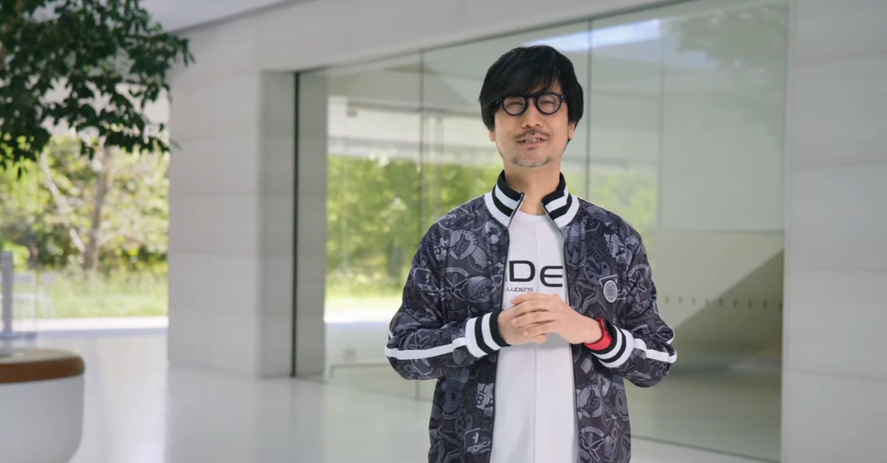 Kojima makes surprise appearance on Apple stream to praise the Mac's ...
