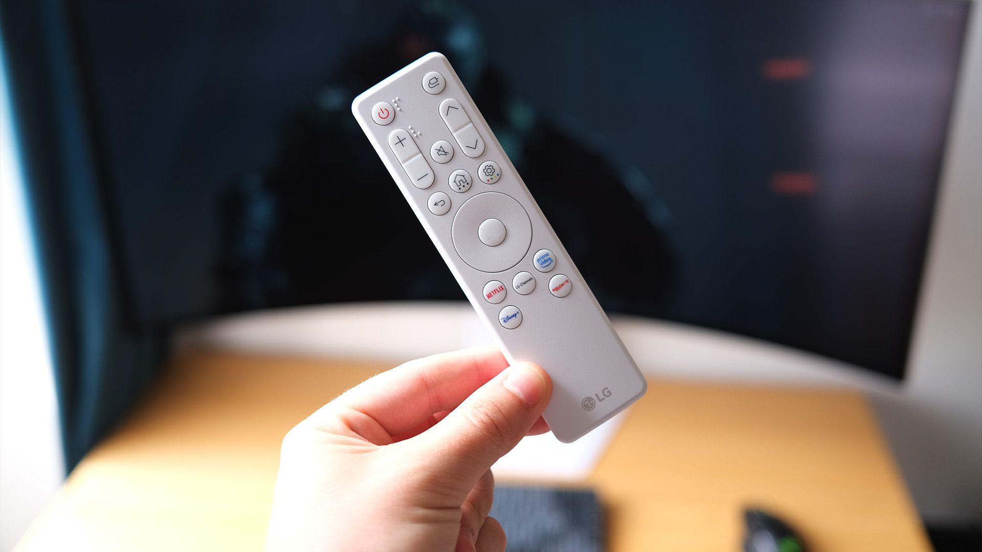 LG UltraGear GX9 review: OLED is the way for this 39-inch ultrawide ...