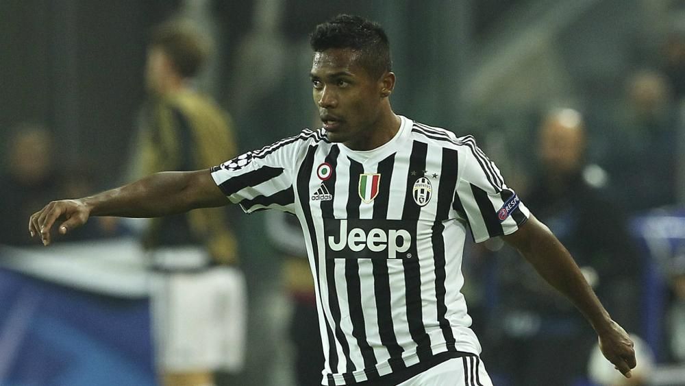 Alex Sandro confident Juventus will improve | FourFourTwo