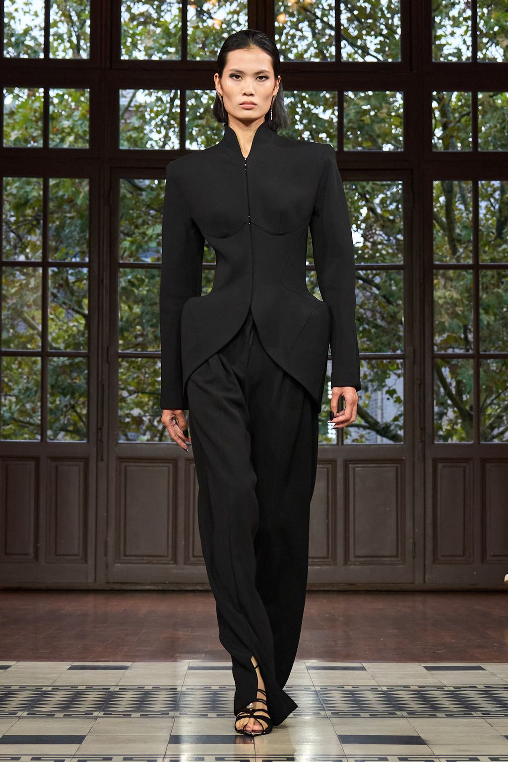 The Sculpted Blazer Trend That's Changing My Wardrobe | Who What Wear