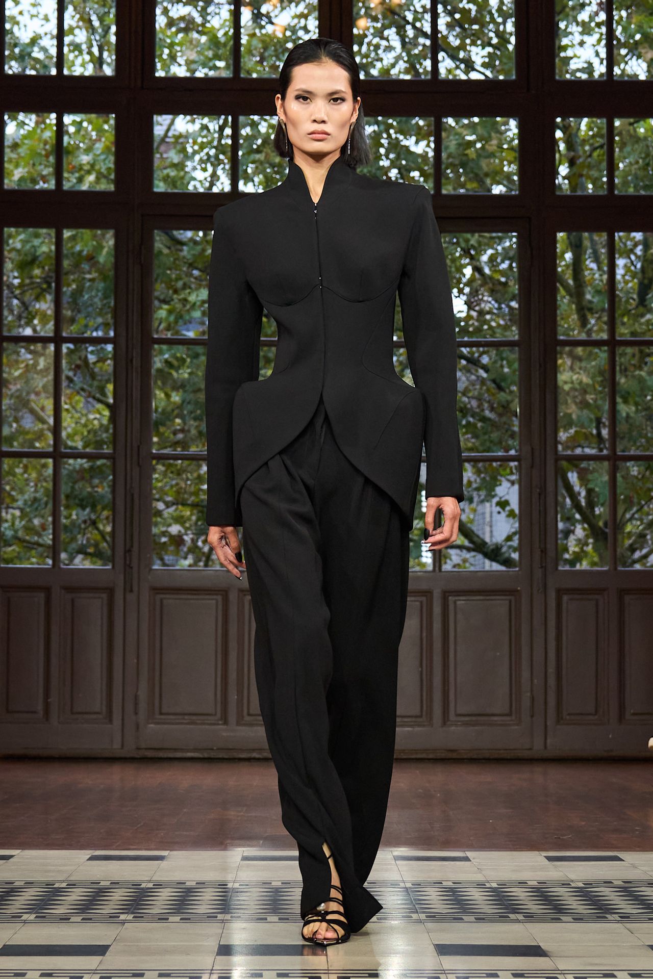 The Sculpted Blazer Trend That's Changing My Wardrobe | Who What Wear