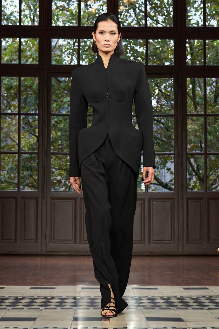 The Sculpted Blazer Trend That's Changing My Wardrobe | Who What Wear