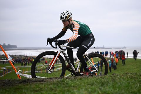 British Cyclo-cross National Championships: Anna Flynn conquers wet ...