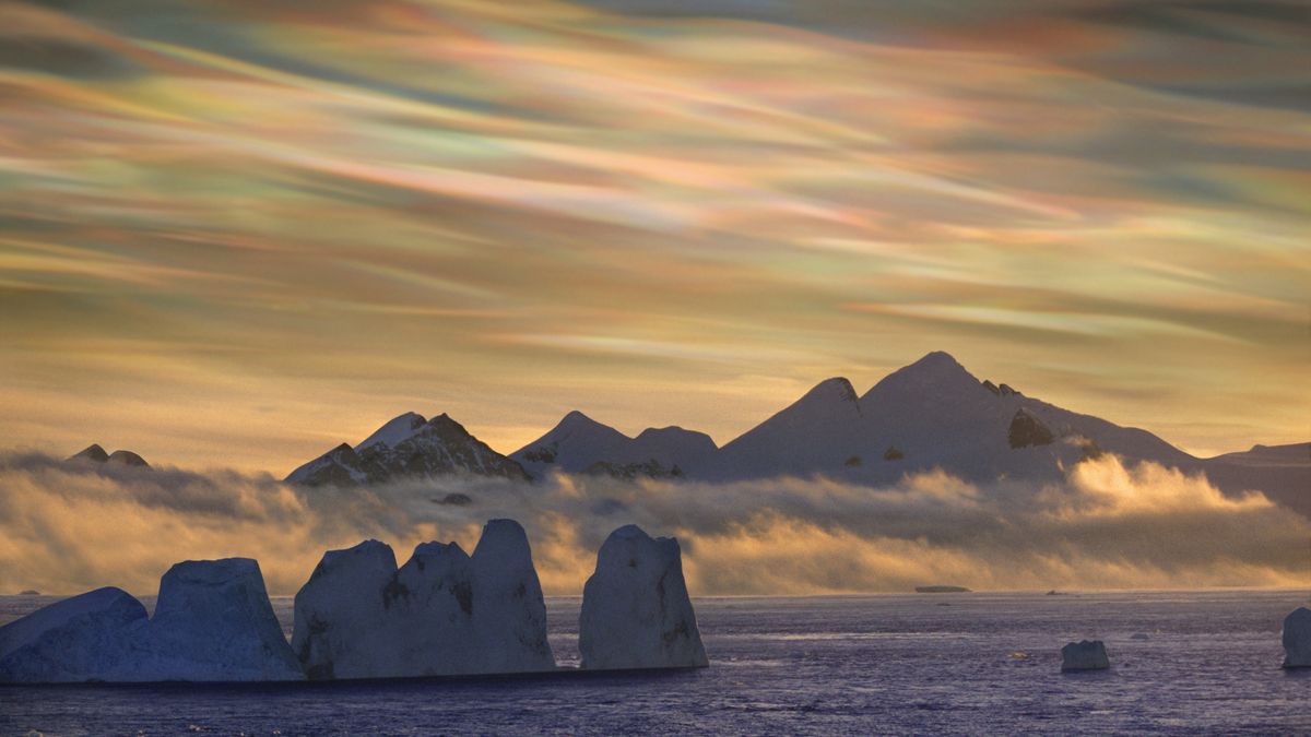 What are nacreous clouds? | Space