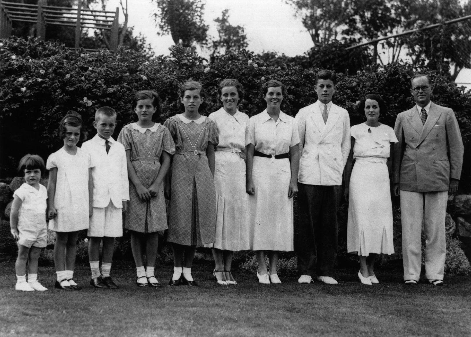 Iconic Vintage Photos of the Kennedy Family | Marie Claire