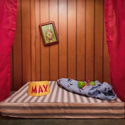 The Grinch's cave has been turned into a holiday let for December ...