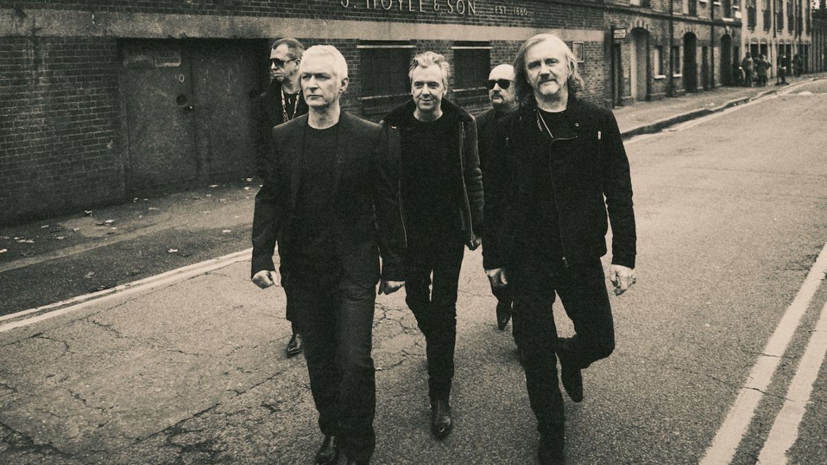 Thunder celebrate top 10 hit | Louder