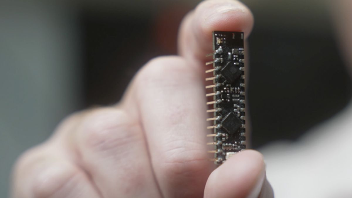 Jolly Brings Onboard Wi-Fi To Arduino Uno Boards | Tom's Hardware