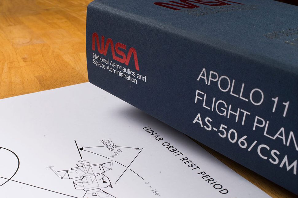 Apollo 11 Flight Plan for 1st Moon Landing Getting Crowdfunded Re-Issue ...