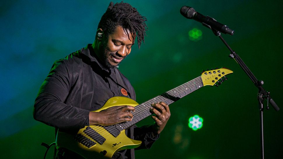 Everything you need to know about seven- and eight-string guitars ...