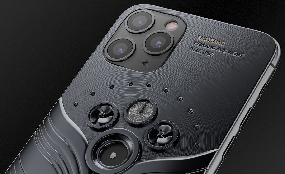 These $7,000 iPhone 11 Pros have an actual piece of the Titanic on them ...