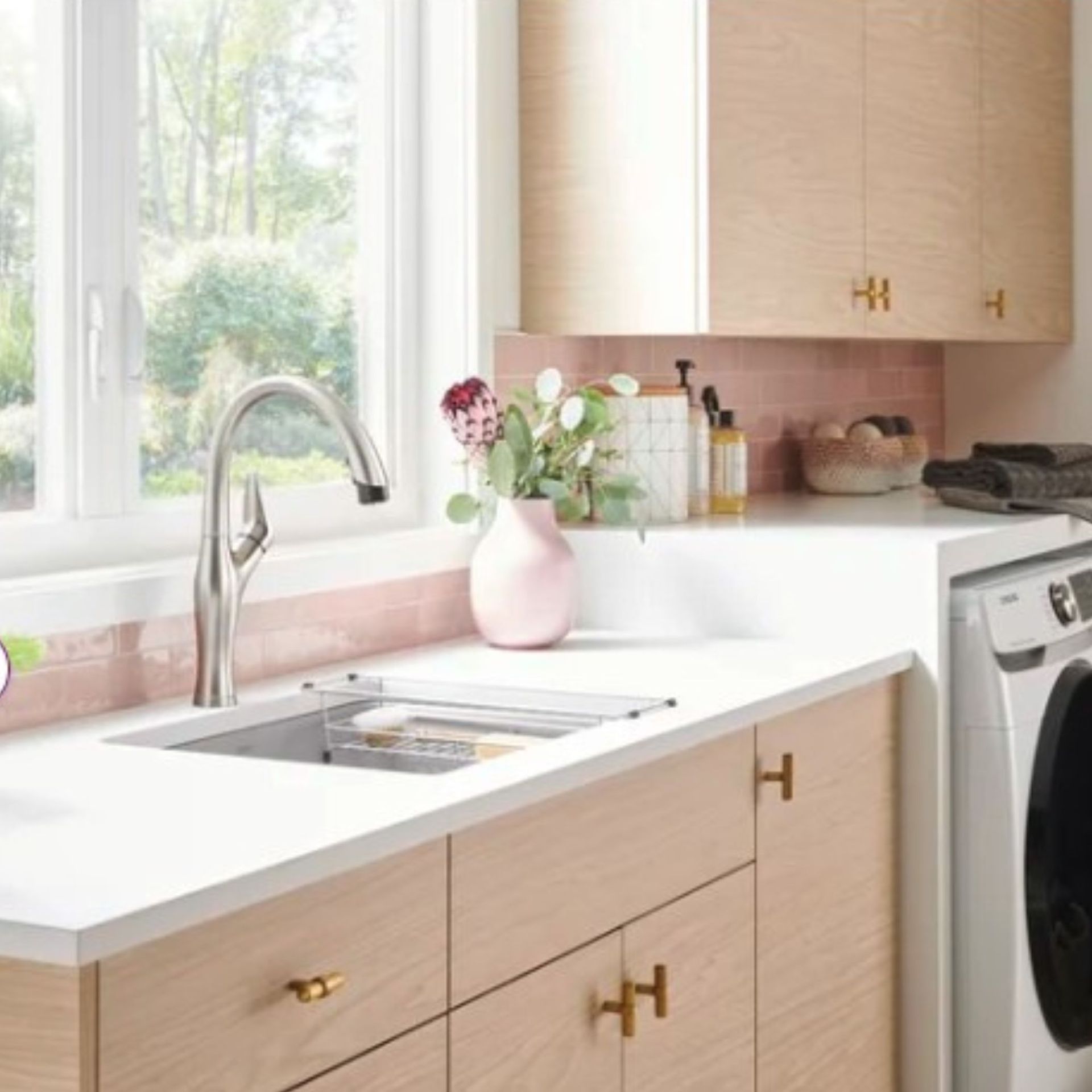 Laundry room sink ideas that are fresh and fabulous | Real Homes
