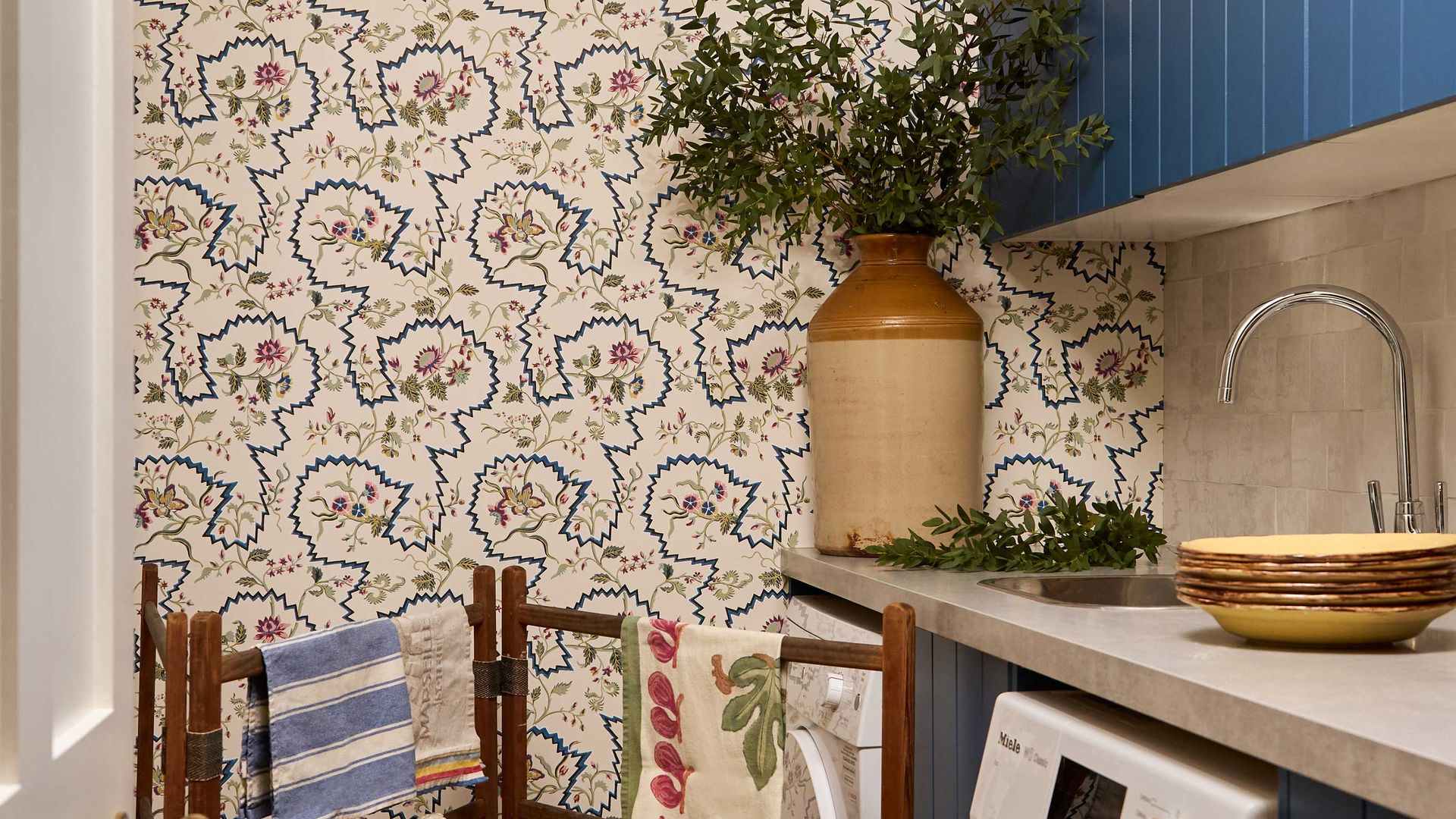 Utility Room Wallpaper Ideas: 9 Chic and Stylish Finds | Livingetc