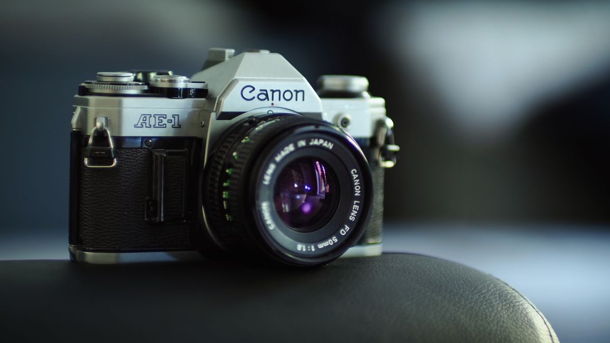 5 reasons you should buy a film camera over a disposable | Digital ...