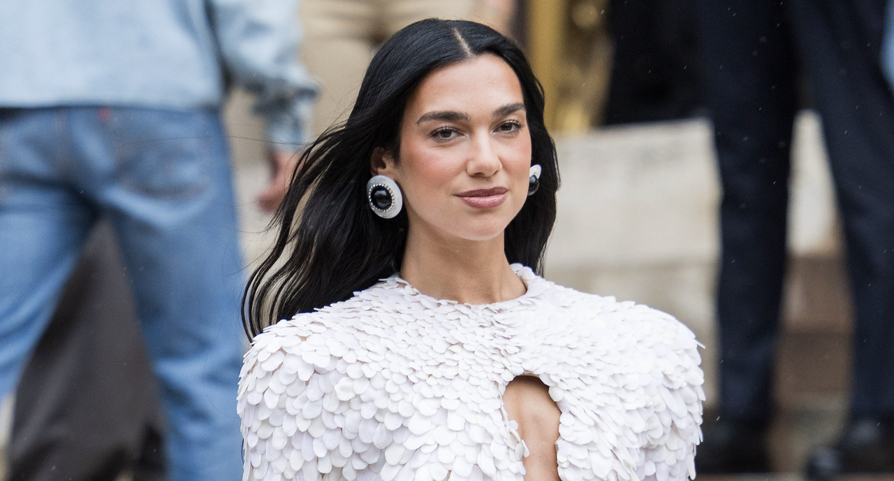Dua Lipa Goes Bridal Couture at Schiaparelli for Paris Couture Week ...