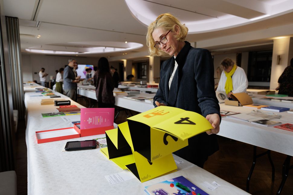 D&AD announces 2025 winners, including 3 coveted Black Pencils ...