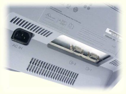 Sony G520, Continued - Comparison: Seven 21" and 22" CRT Monitors | Tom ...