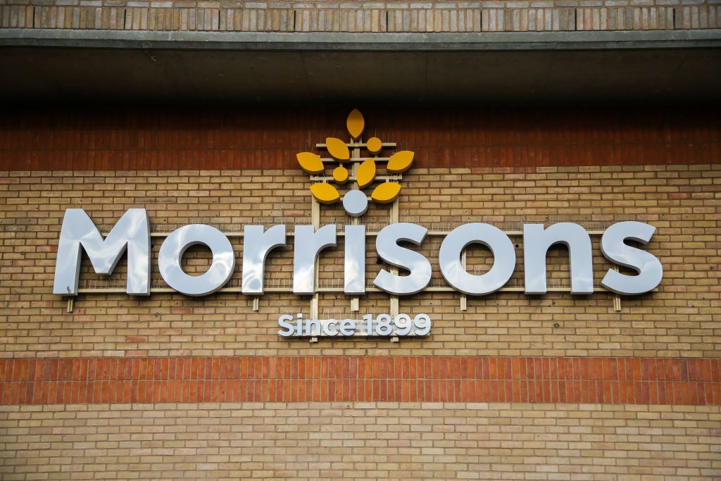 Morrisons is selling a £10 picnic platter that's perfect for socially ...