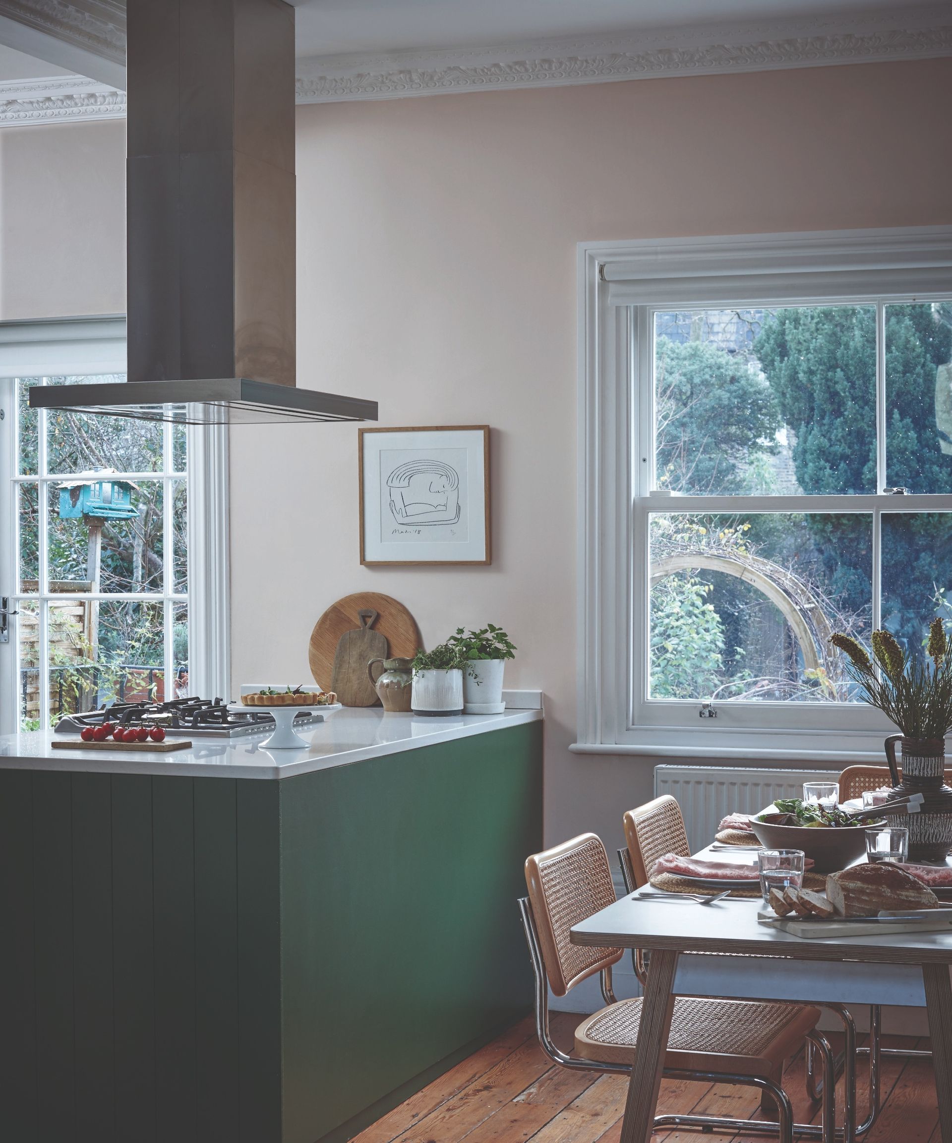 Paint trends 2025: 17 stylish ways to decorate with paint | Homes and ...