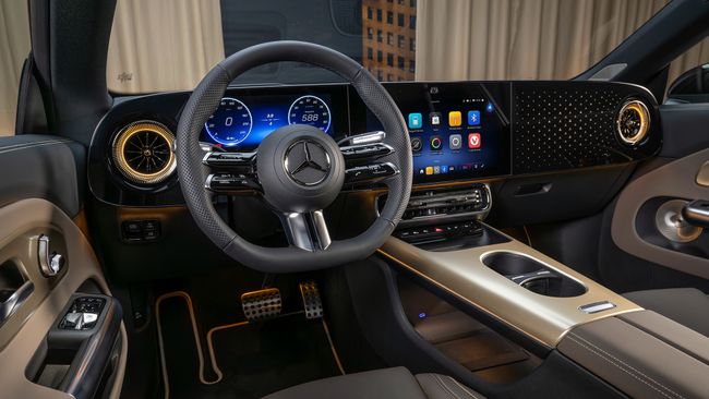 I’ve tried the new Mercedes-Benz Superscreen – and its Google Gemini ...