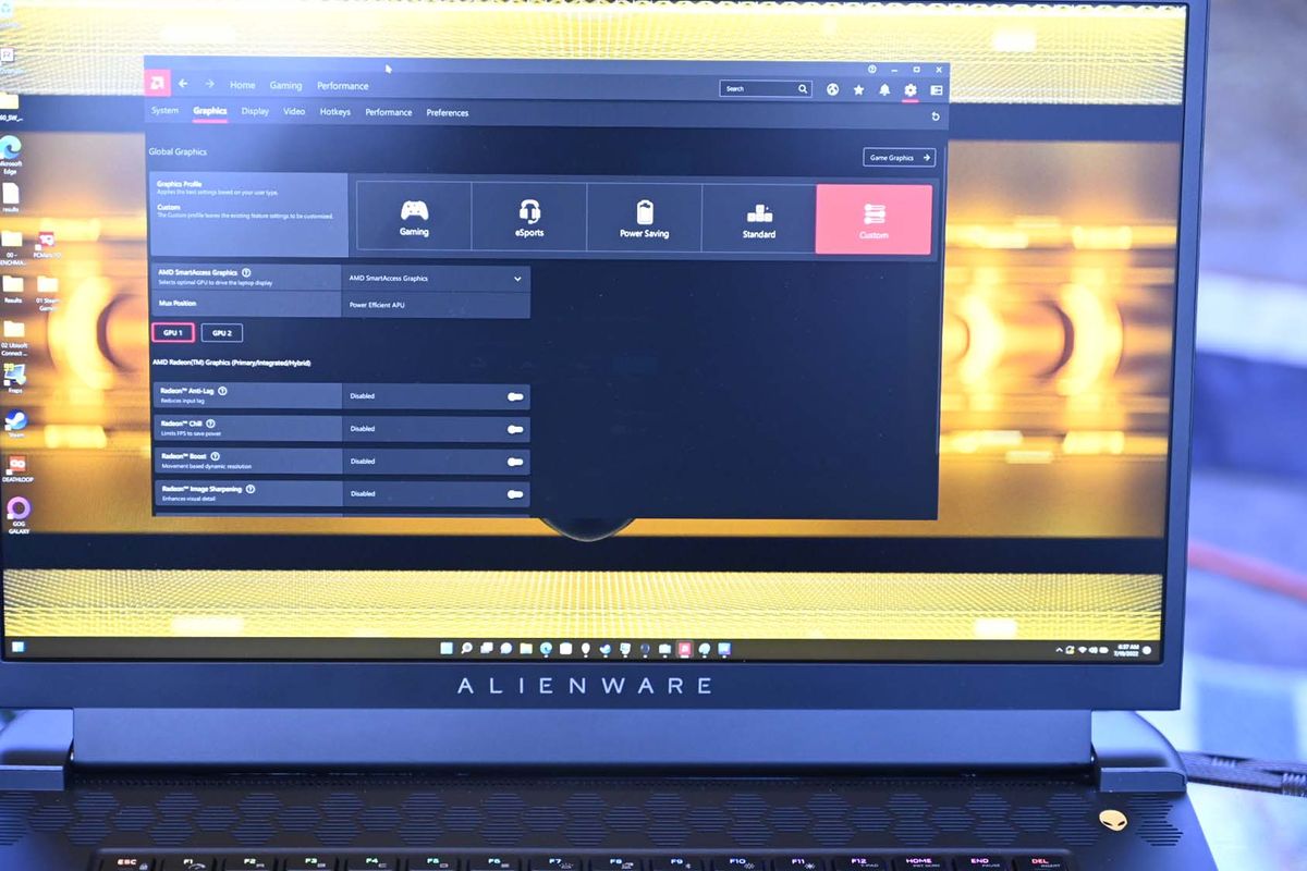 Alienware m17 R5 (AMD Advantage): Meet the king of AMD gaming laptops ...