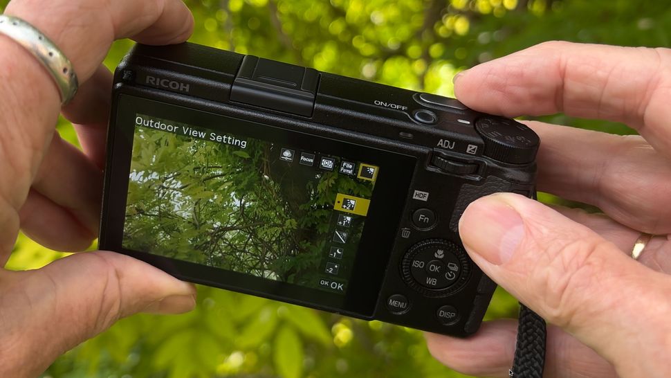 Ricoh GR III HDF review | Digital Camera World