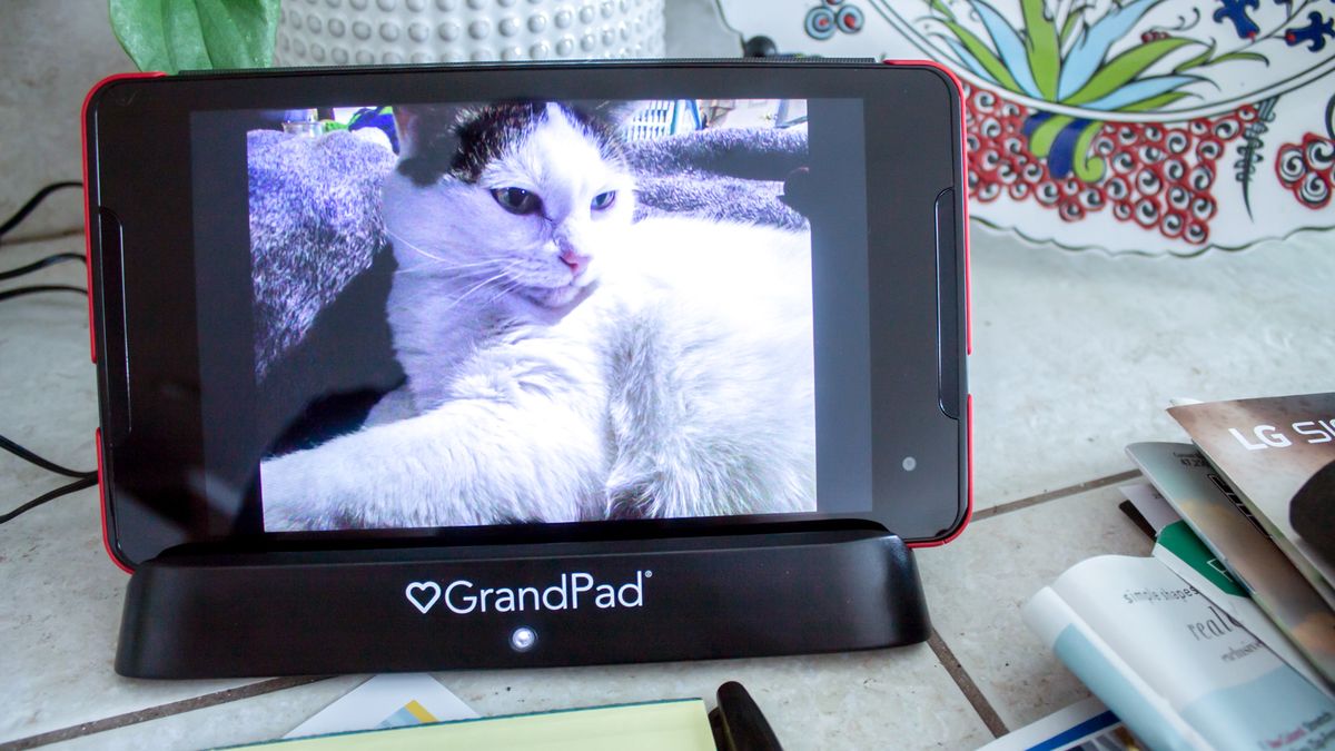 GrandPad hands-on review | Laptop Mag