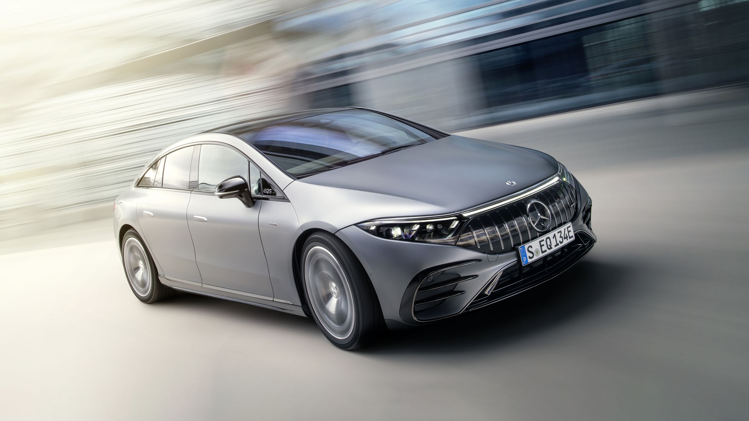 T3 Drives: Mercedes-Benz EQS proves the electric future is bright and ...