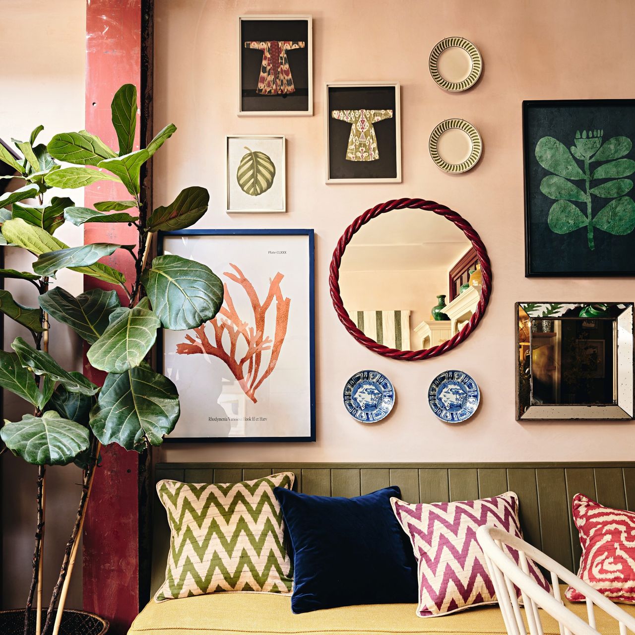 The perfect gallery wall exists - here's exactly what to do | Ideal Home