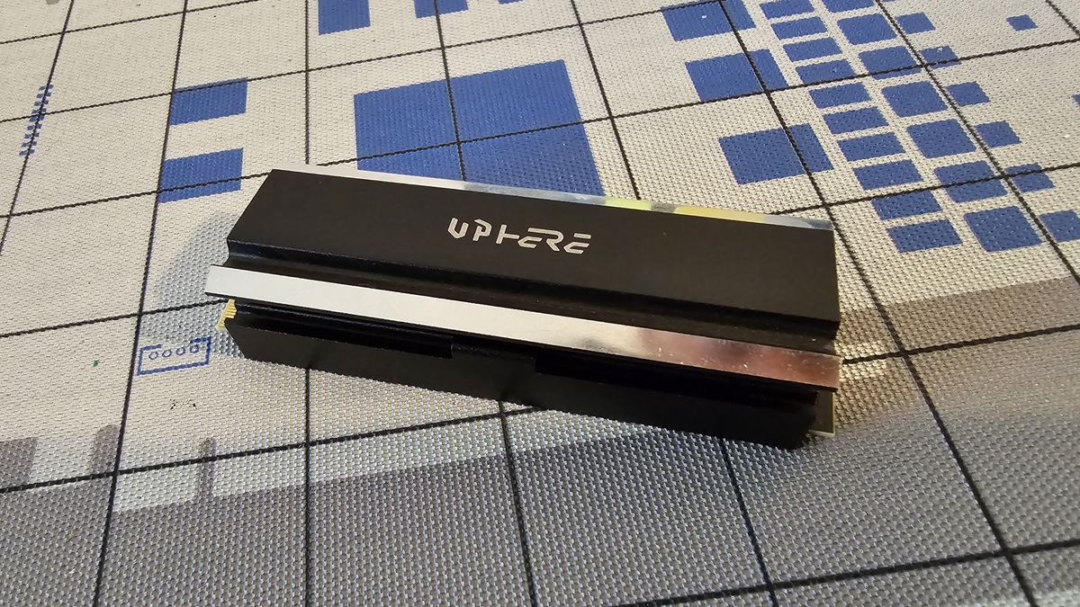 Benchmarks and Conclusion - UpHere M201 SSD Heatsink Review: $5 for ...