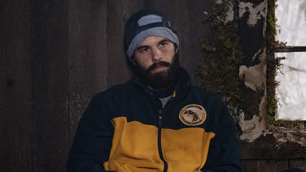 Yellowjackets’ Season 2 Finale Was Grueling, But The Memes About Coach ...