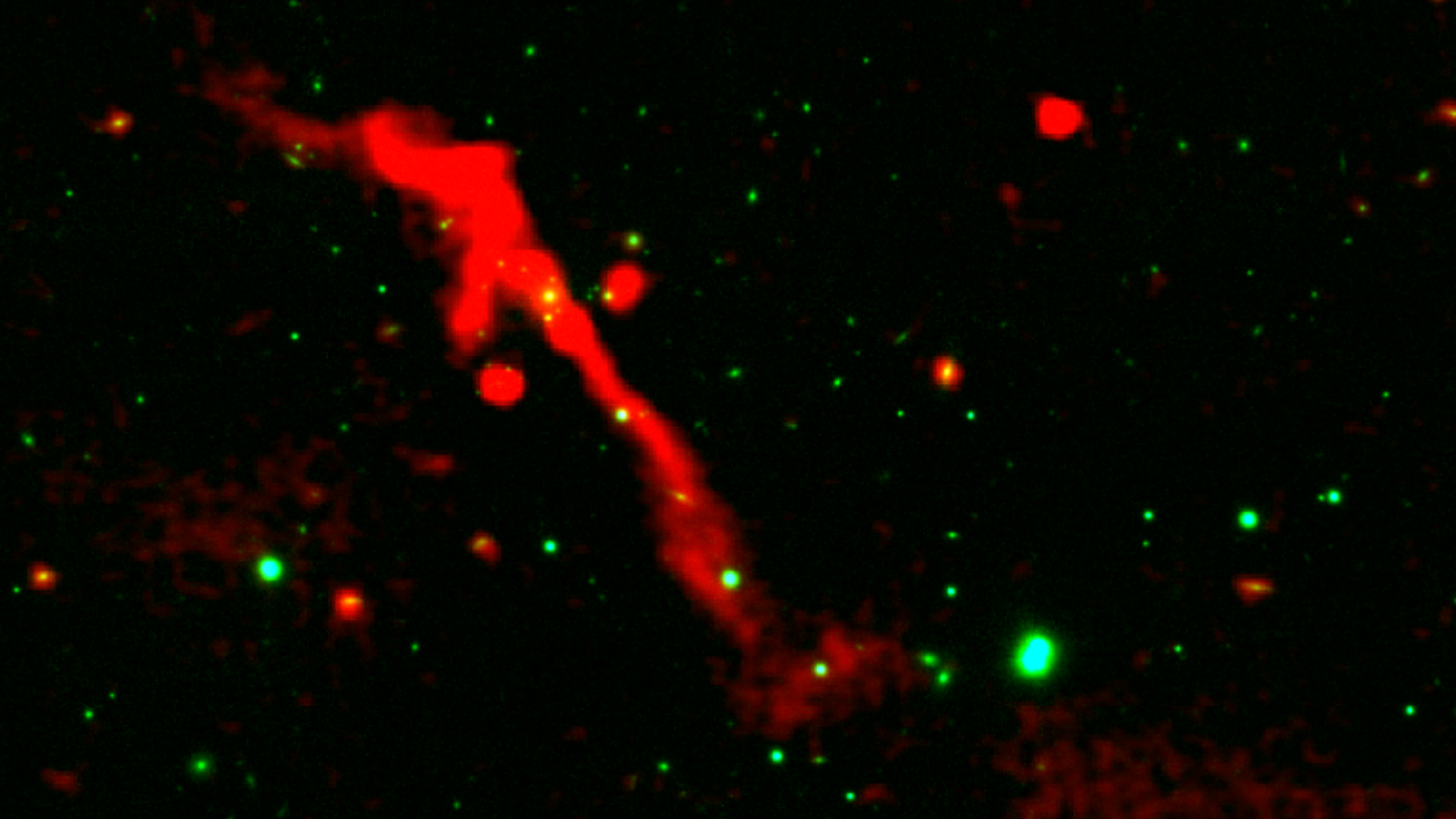 Reborn black hole seen erupting across 1 million light-years of space ...