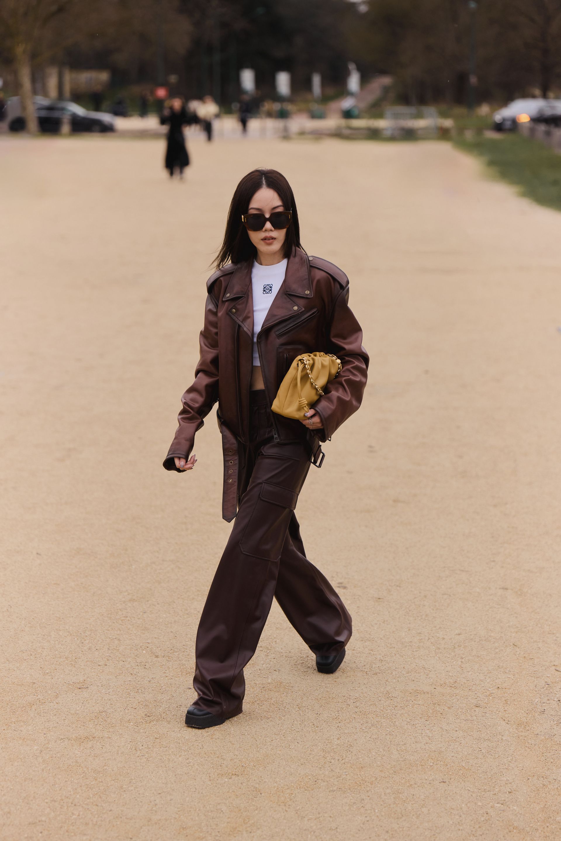 10 Street Style Trends Taking Over the French Capital This Spring | Who ...