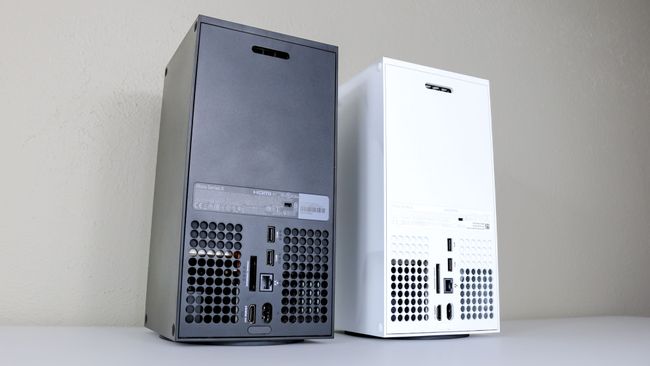 Xbox Series X vs Xbox Series X Digital Edition: Which Xbox is right for ...